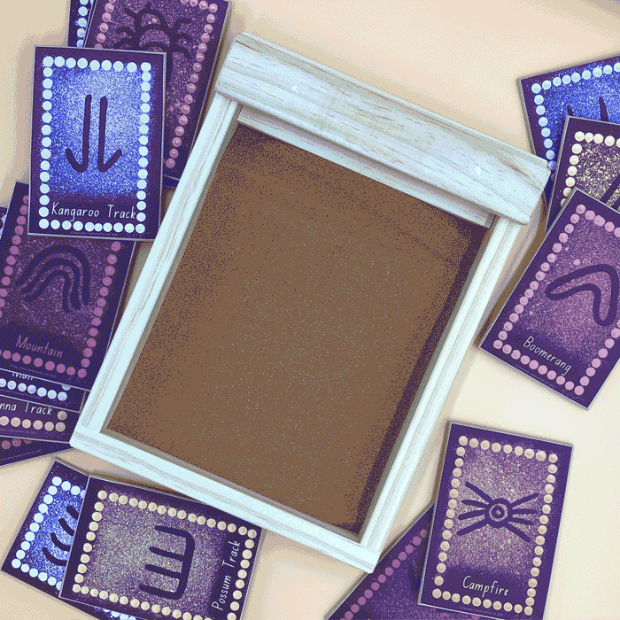 Aboriginal symbols sand drawing game — Education National